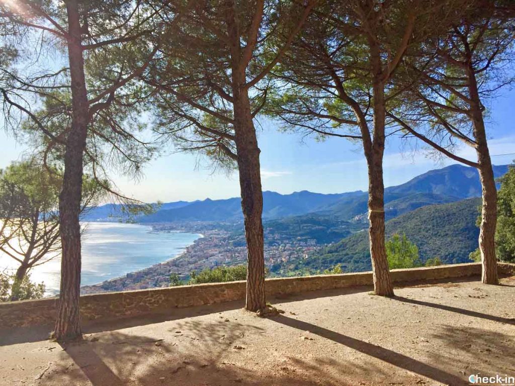Borgio Verezzi (Liguria di ponente), cosa vedere in giornata oltre alle ...